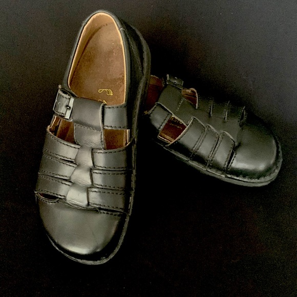 Birkenstock | Shoes | Birkenstock Leather Closed Toe Ankle Sandals ...